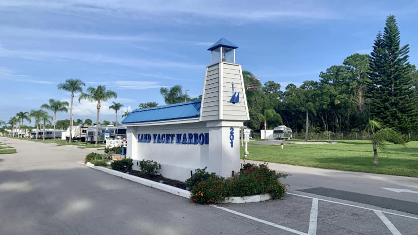 Find Our RV Campgrounds and Resorts - UnhitchedRV